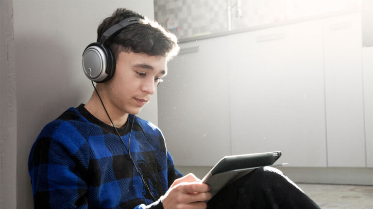 How to Get a Realistic Human Voice With Text-to-Speech | Typecast